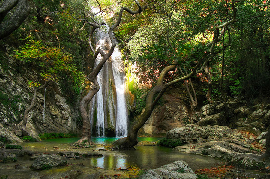 Neda Waterfalls – Paradise Resort Finikounda